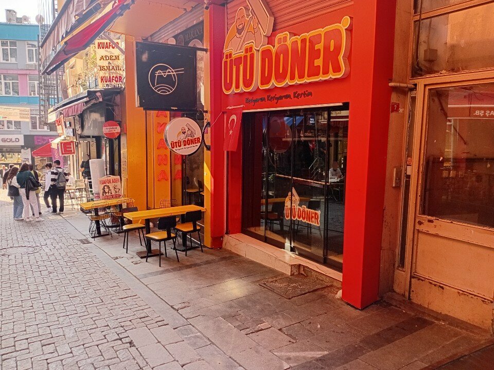Restoran Ütü Döner, İstanbul, foto