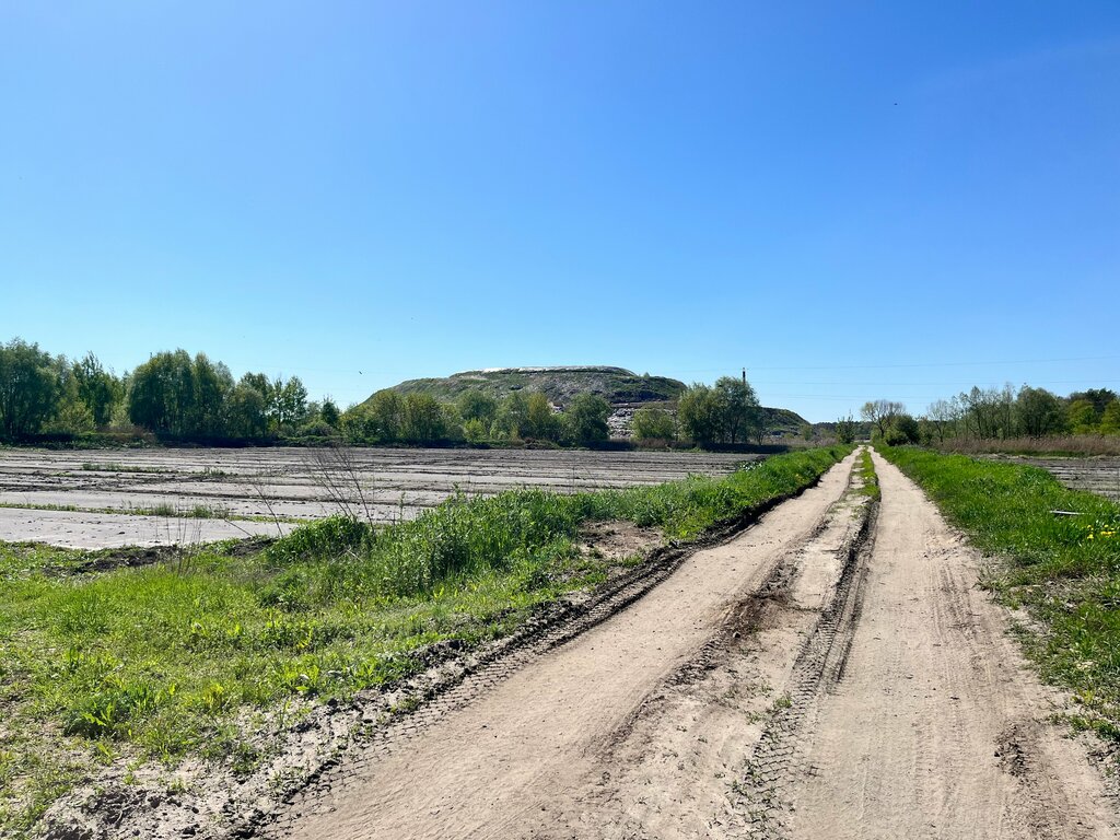 Atık depolama alanı Гомельский полигон твердых бытовых отходов, Gomelskaya oblastı, foto