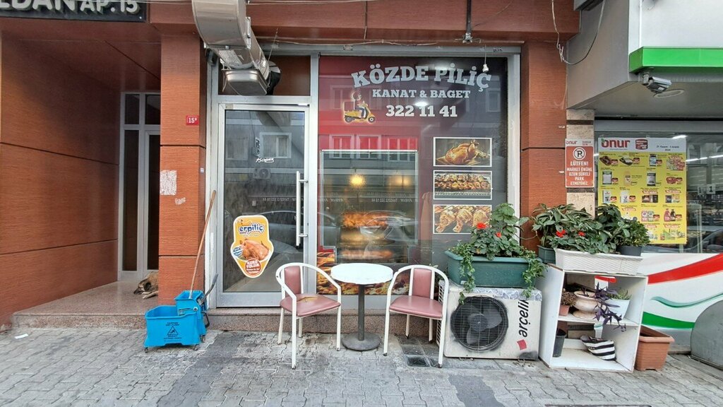 Fast food Közde Piliç Göktürk, İstanbul, foto