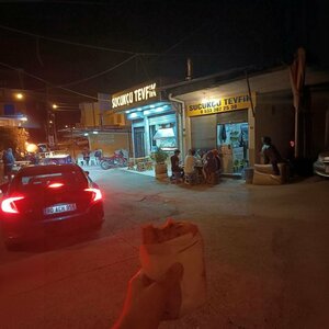 Sucukçu Tevfik (Osmaniye, Kadirli, Kamil Kara Blv.), fast food  Kadirli'den