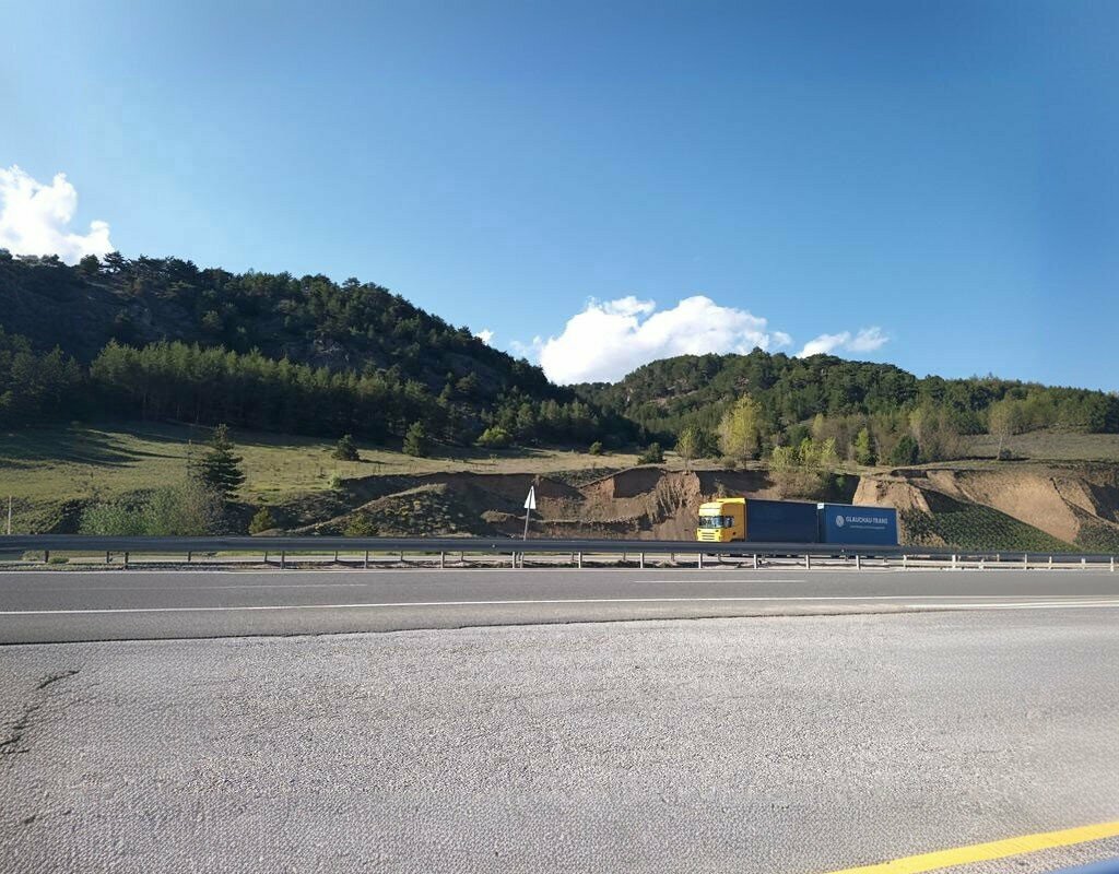 Benzin istasyonu Class, Gerede, foto