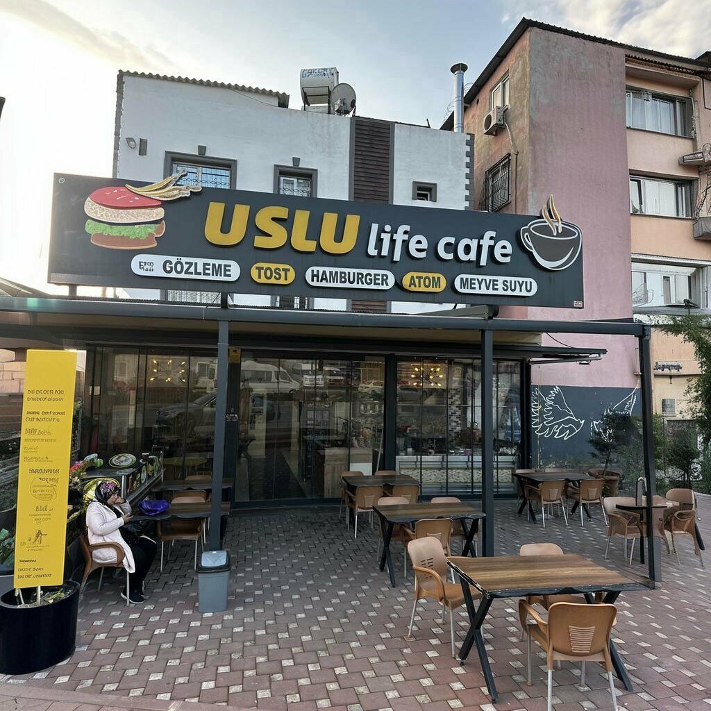 Kafe Uslu Life Coffee, Mersin, foto