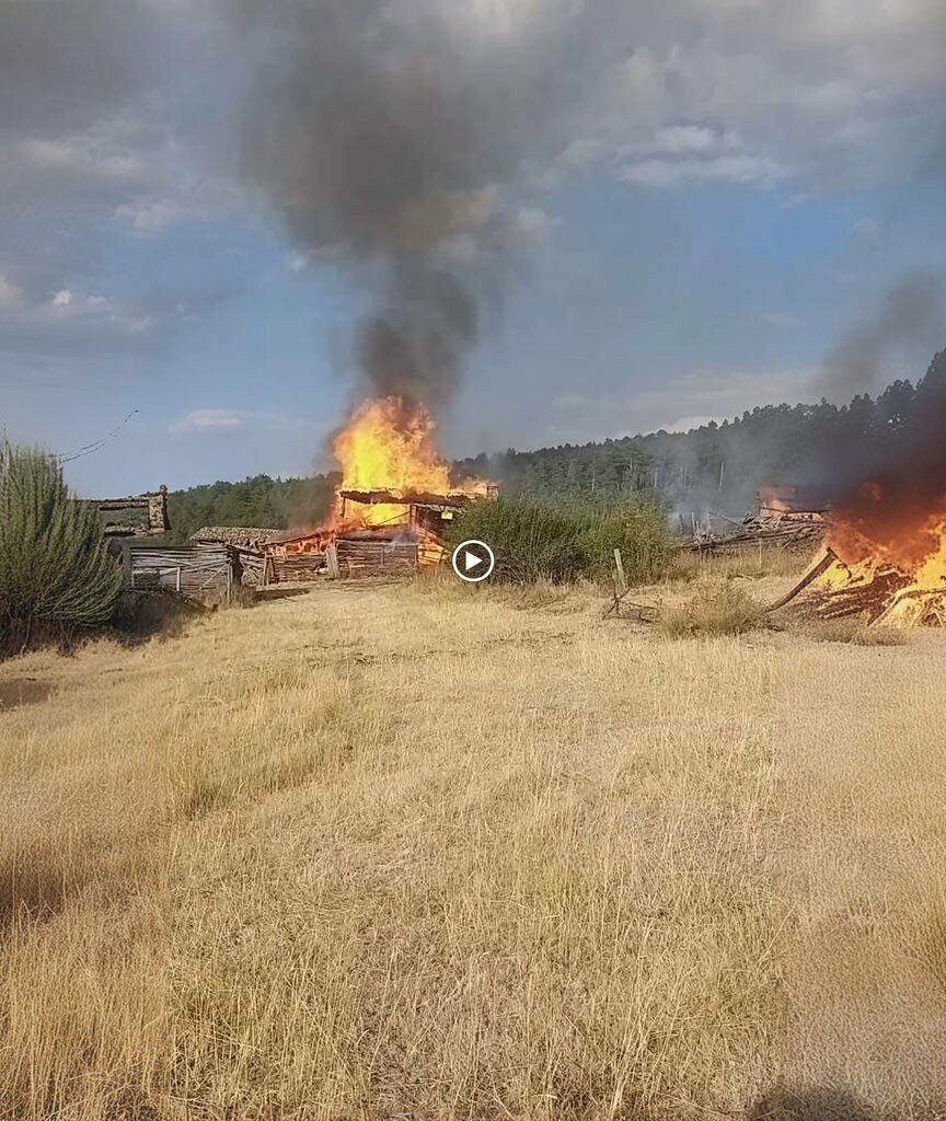 Benzin istasyonu Türkiye Petrolleri, Kargı, foto