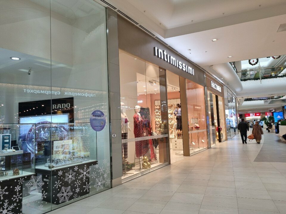 Giyim mağazası Rinascimento‎, Almatı, foto