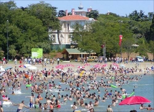 Plaj Caddebostan Plajı 2, İstanbul, foto