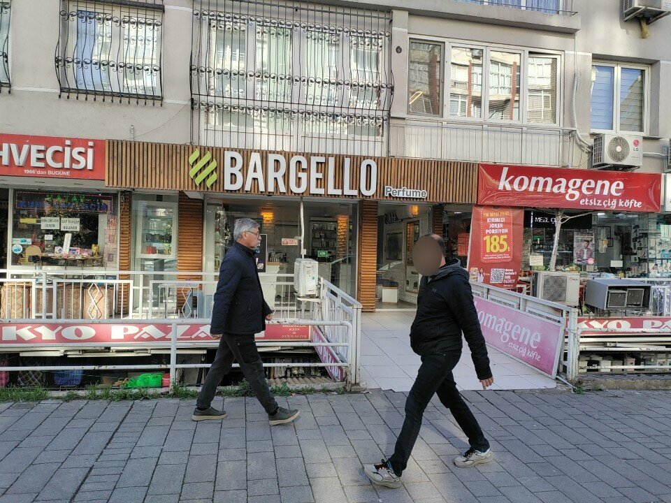 Kozmetik ve parfümeri mağazaları Bargello, İzmir, foto