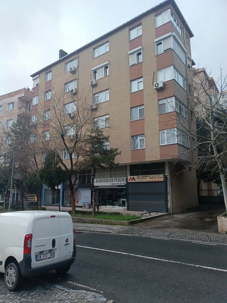 Mefruşat Kardeşler Perde, İstanbul, foto