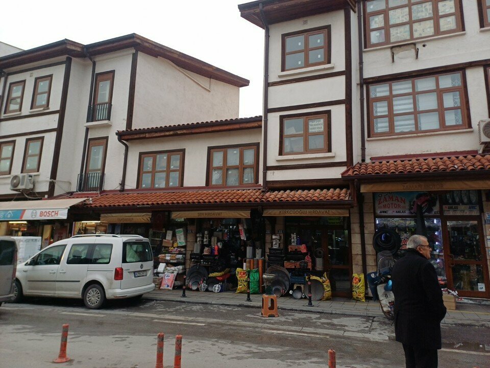 Motosiklet aksesuarları Zaman Motor, Konya, foto