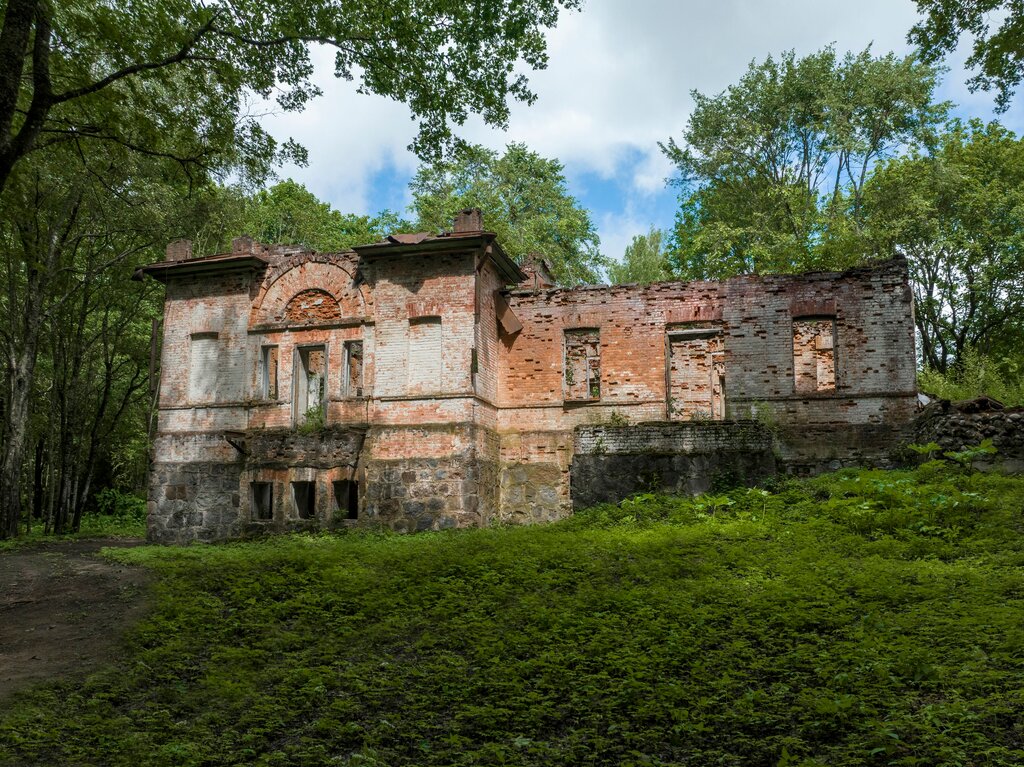 Kültür merkezleri Объект культурного наследия Усадьба генерала А. Н. Куропаткина, Tverskaya oblastı, foto