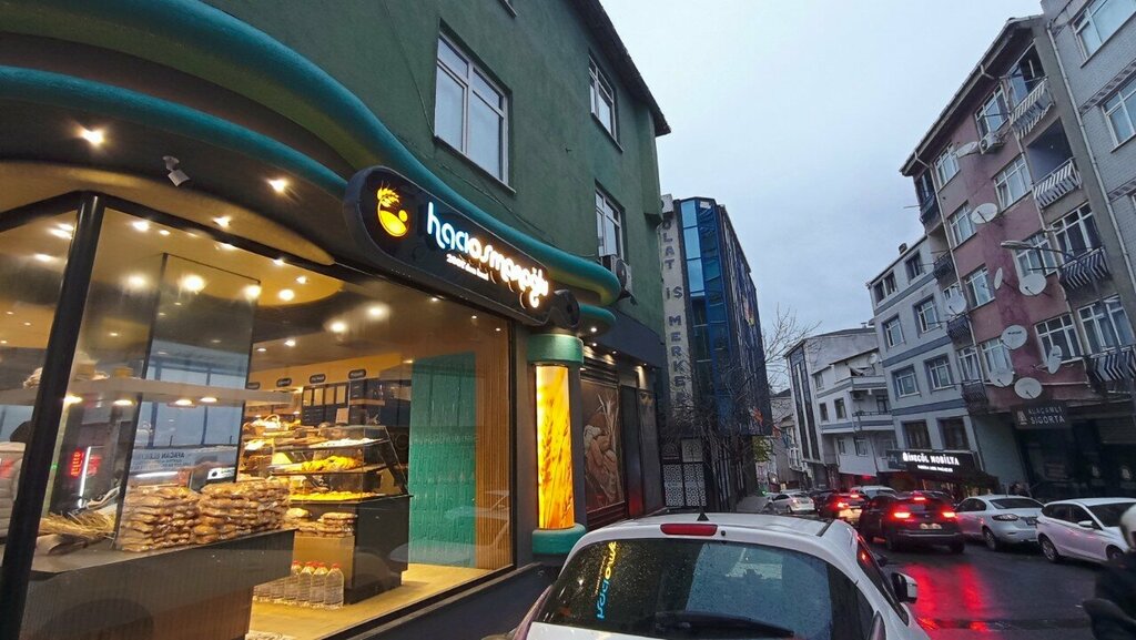 Ekmek fırını Hacıosmanoğlu Fırın Pasta, İstanbul, foto