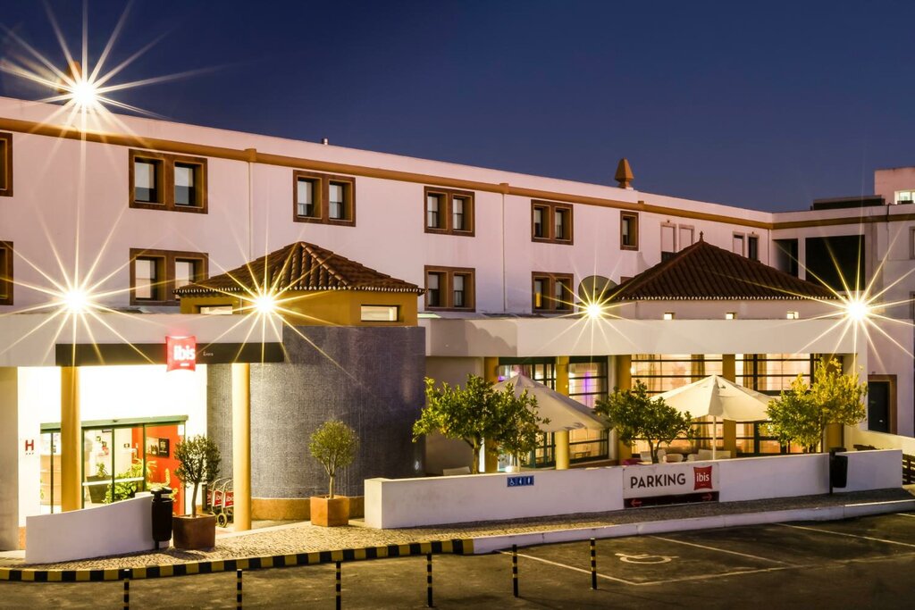 Otel Ibis Evora Hotel, Evora, foto
