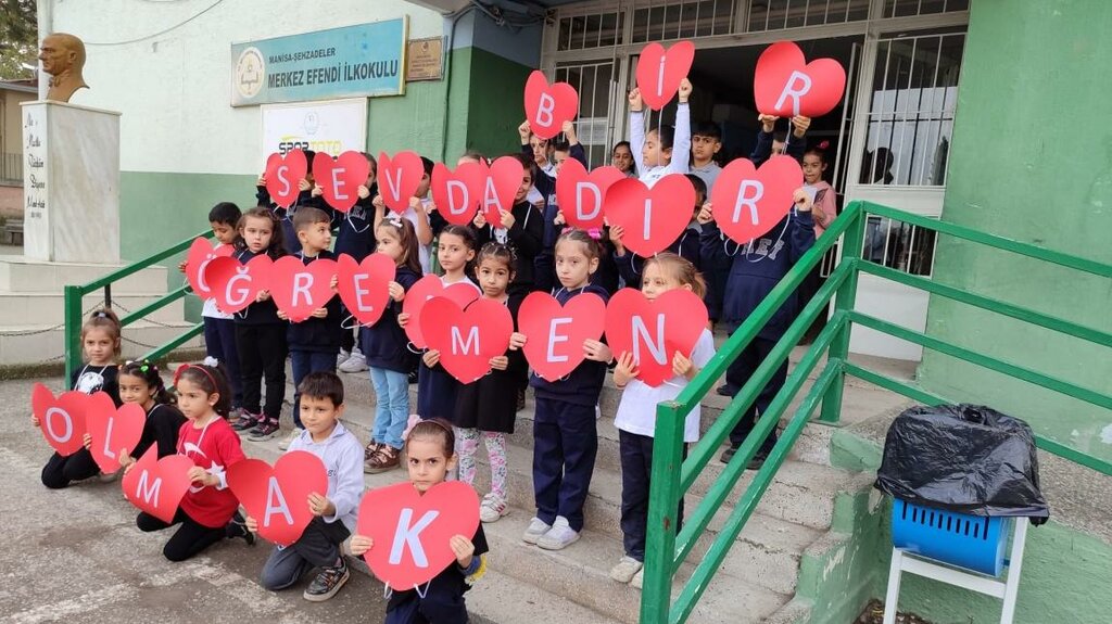 i̇lkokul Kırşehir Çiçekdağı Fatih Sultan Mehmet İlkokulu, Yerköy, foto