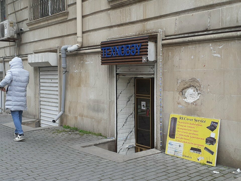 Telefon tamir servisi Texnobəy, Bakü, foto