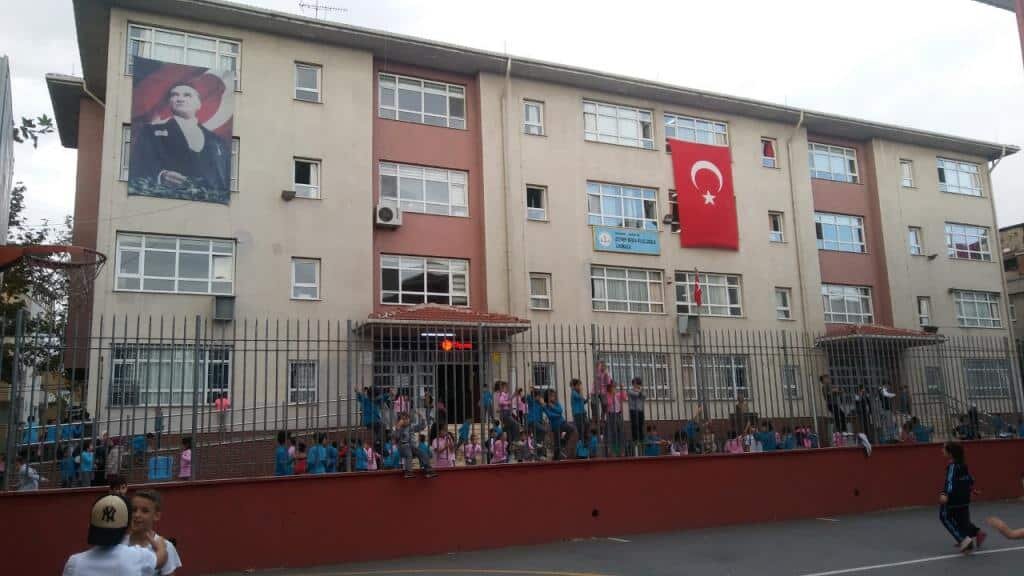 i̇lkokul Zeynep Bedia Kılıçlıoğlu İlkokulu, İstanbul, foto