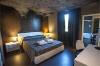 B&b Tra le Braccia di Morfeo (Sicily, Palermo, Cinisi, Via Generale Carlo Alberto dalla Chiesa), otel  Sicilya'dan