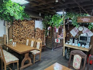 Дрова (Naberezhniy Avenue No:5), kantin, yemekhane  Surgut'tan