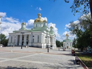 Spassky Cathedral (Sobornaya Square No:3), ortodoks kiliseleri  Penza'dan