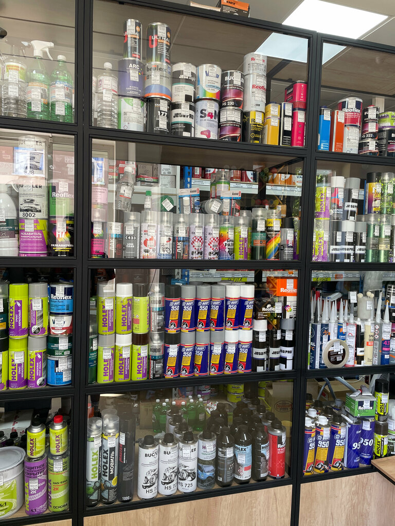 Otomobil boyaları Магазин автоэмалей, Çita, foto