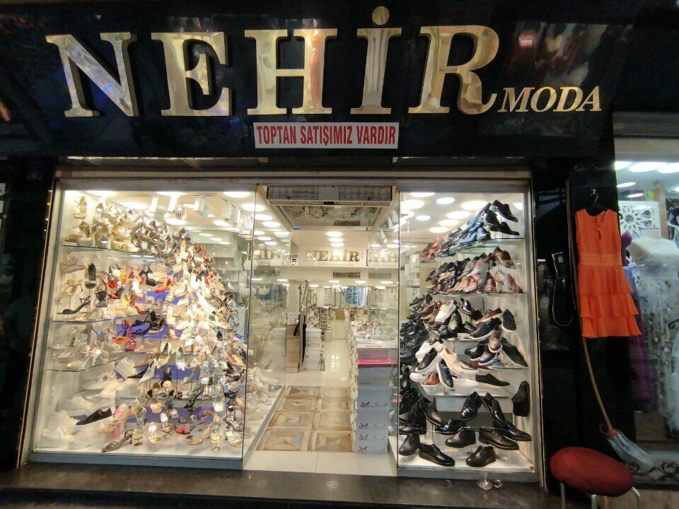 Ayakkabı mağazaları Nehir Ayakkabı, İzmir, foto