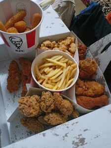 KFC (Buyuk Ipak Yuli Street No:105В), fast food  Taşkent'ten