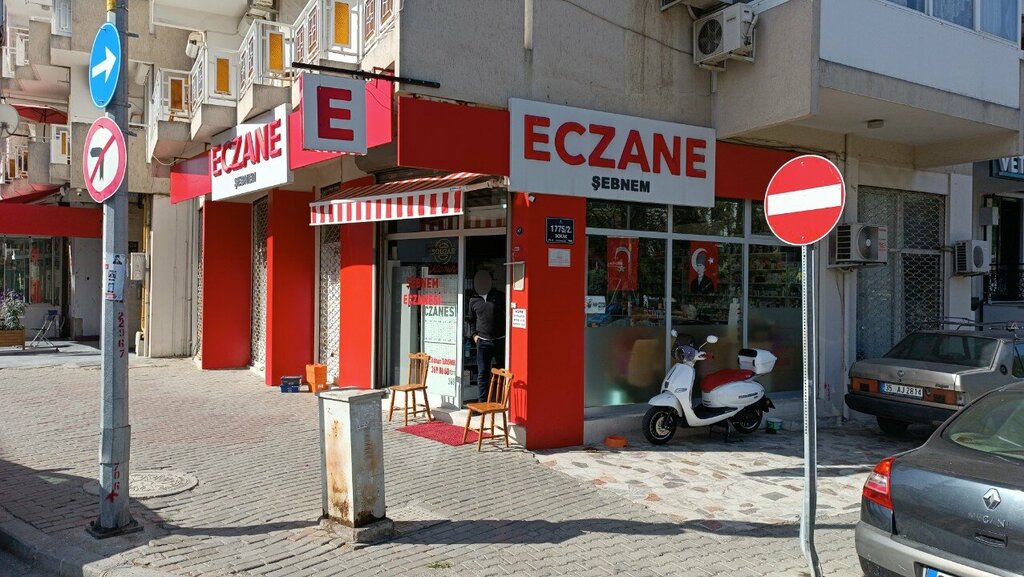 Eczaneler Eczane Şebnem, İzmir, foto