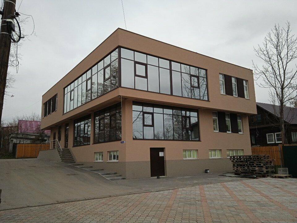 Sanat okulları Jivopisets, Nijni Novgorod, foto