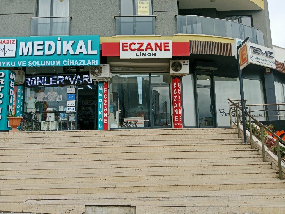 Eczaneler Limon Eczanesi, İstanbul, foto