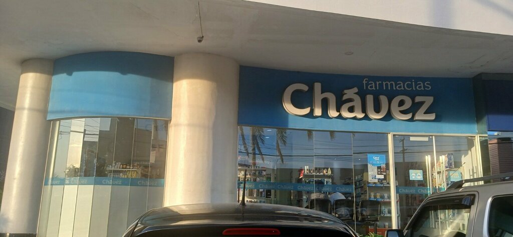 Eczaneler Farmacia Chavez, Santa‑Krus, foto
