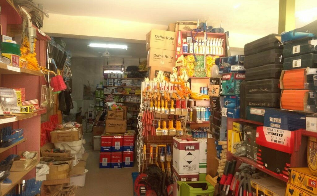Yapı mağazası Somyürek Ticaret, Kadirli, foto