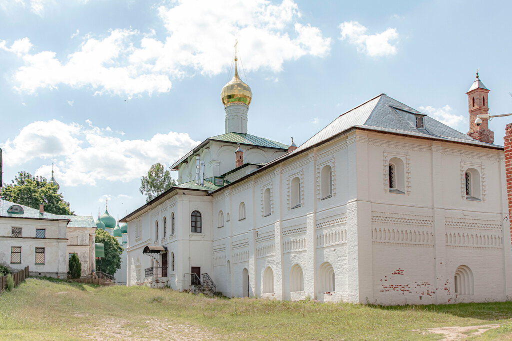 Dini dernekler Настоятельские покои, Yaroslavskaya oblastı, foto