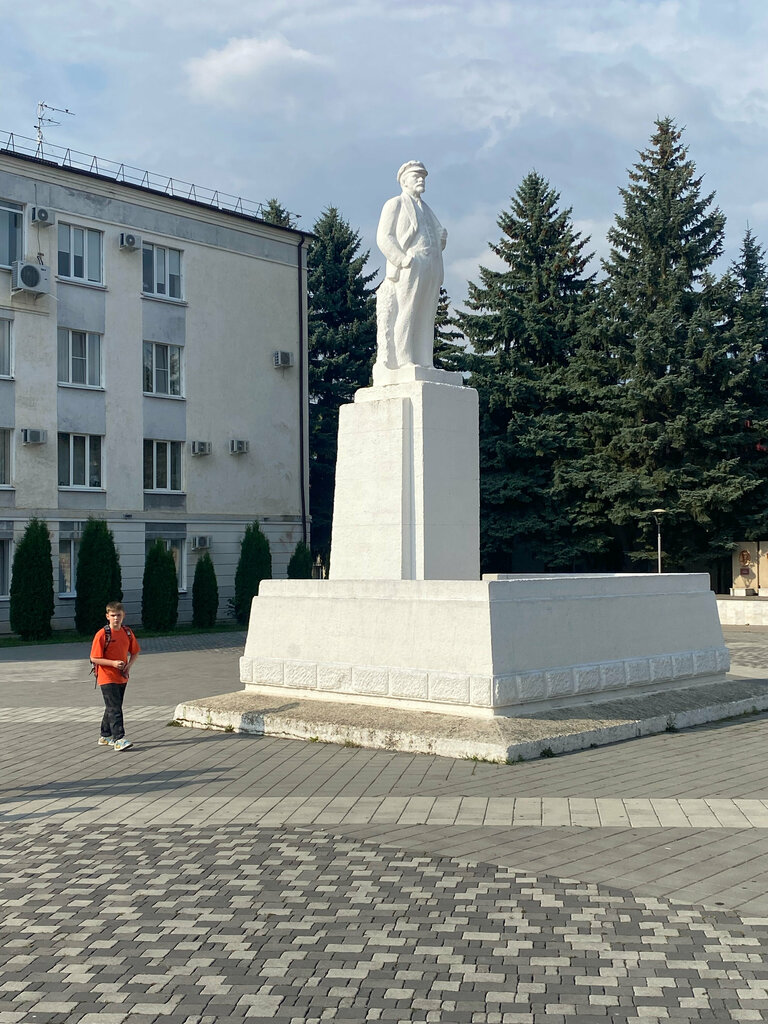 Anıt, heykel В.И. Ленин, Stavropolski krayı, foto