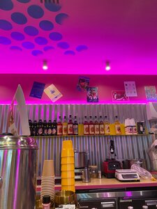 Chicko (Mira Avenue No:65), kafe  Krasnoyarsk'tan