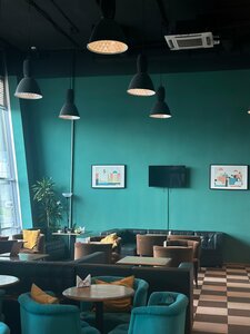 Aura (Dolgoprudnenskoye Highway No:3, Moscow), kahve dükkanları  Moskova'dan