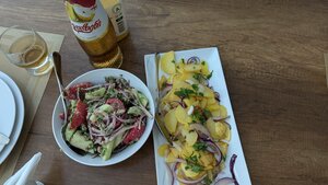 Taverna (Sukhumskaya ulitsa No:29), kafe