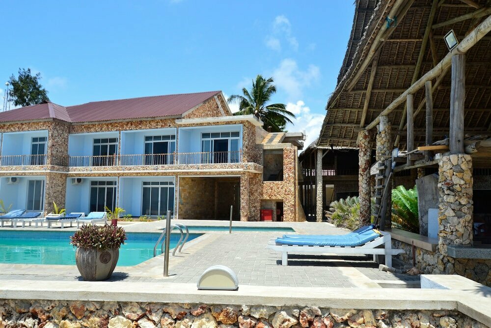 Otel Serene Beach Resort, Darüsselam, foto