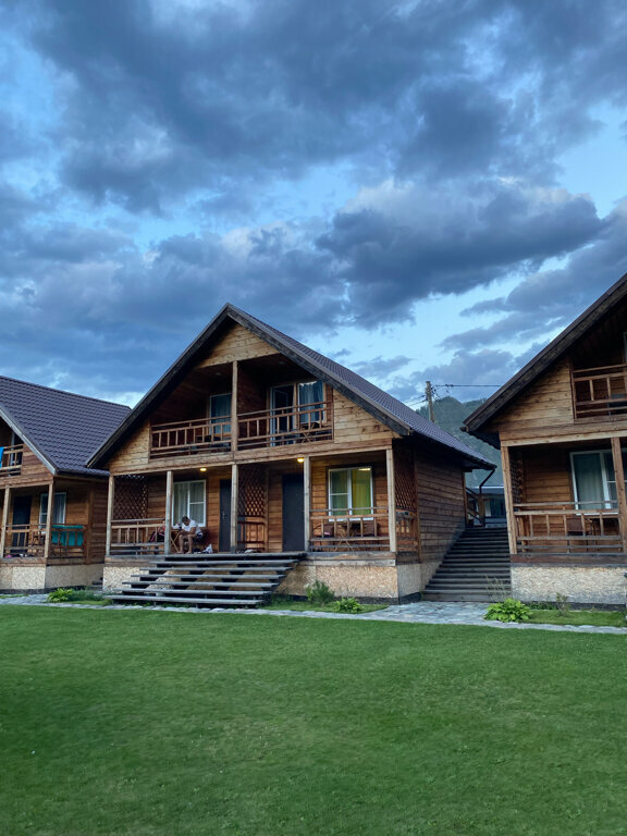 Konuk evi CheKaGo, Altay Cumhuriyeti, foto