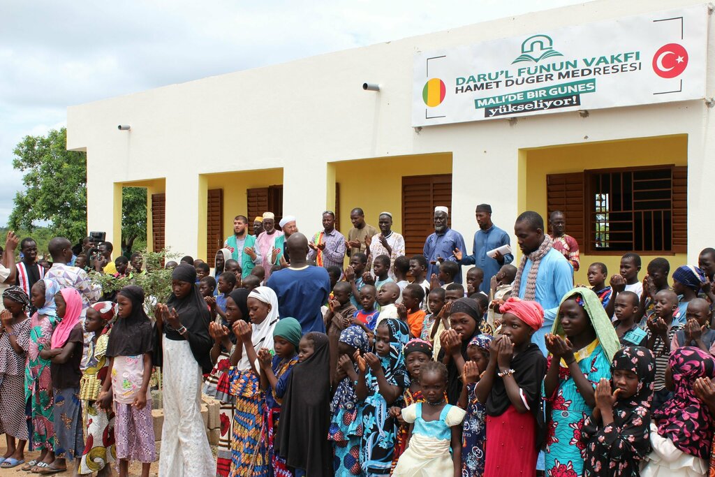 Dini dernekler Daru'l-Fünun Hafızlık, İstanbul, foto