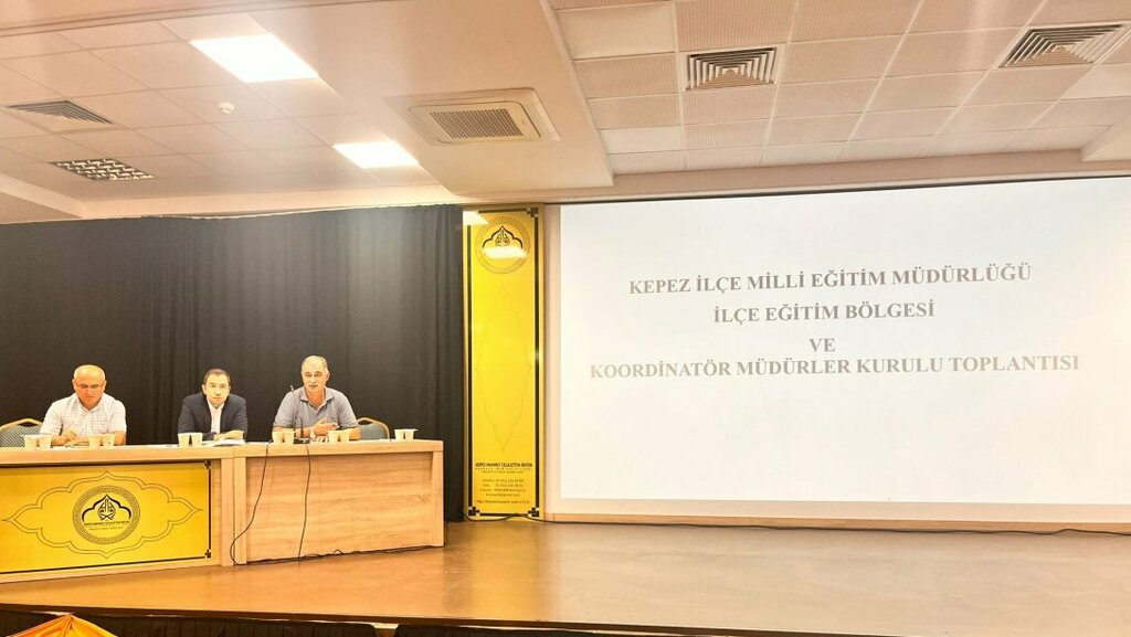 Devlet kurumları ve bakanlıklar Kepez İlçe Milli Eğitim Müdürlüğü, Antalya, foto