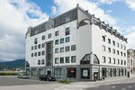 First Hotel Atlantica (Rasmus Rønnebergs gate No:4), otel  Ålesund'dan