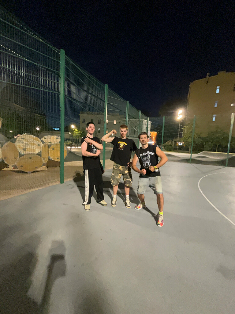 Spor alanı Баскетбольная площадка, Moskova, foto