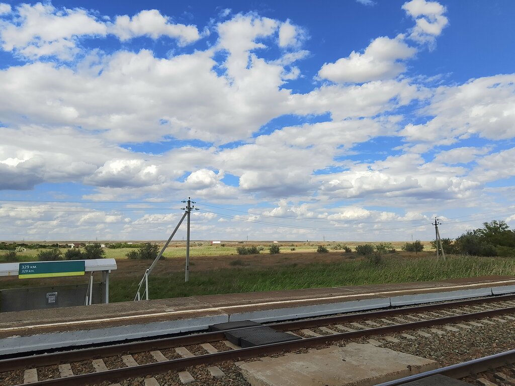 Tren istasyonu остановочный пункт Дачи, Volgogradskaya oblastı, foto