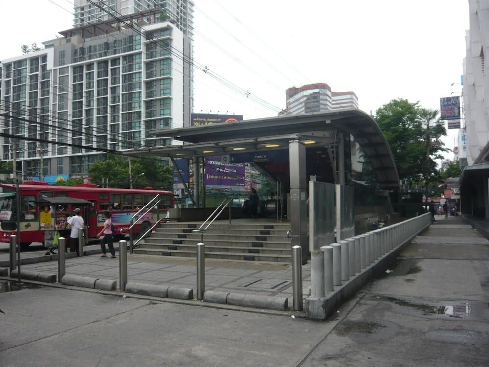 Otel The Atrium Ratchada 13, Bangkok, foto