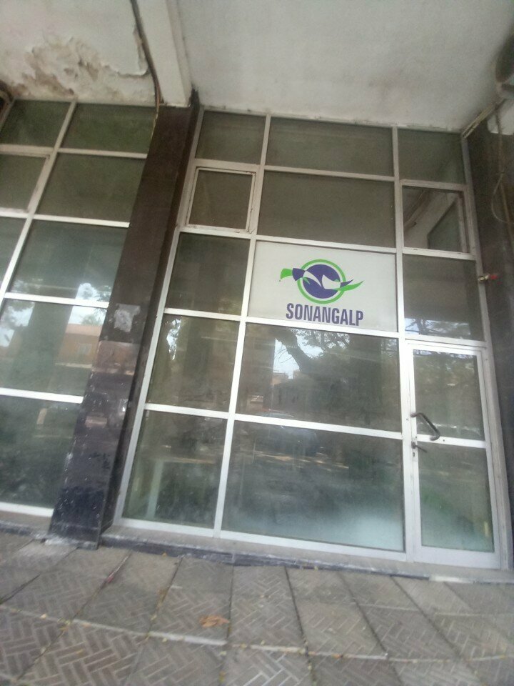 Yağlama ürünleri Sonangalp, Loanda, foto