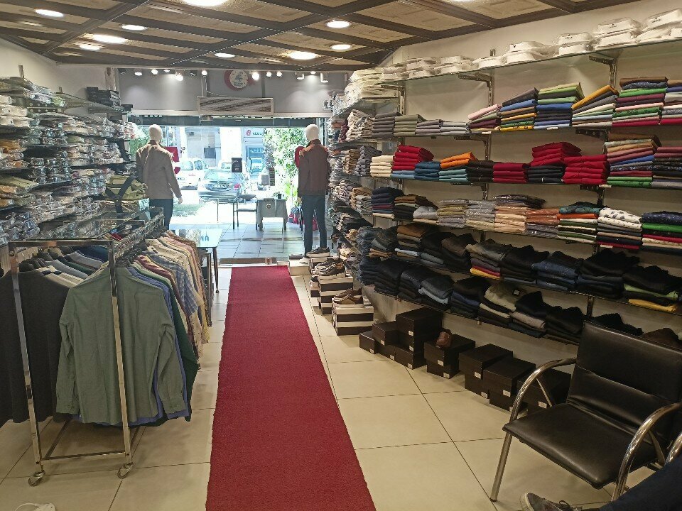 Giyim mağazası Konak Giyim, İzmir, foto