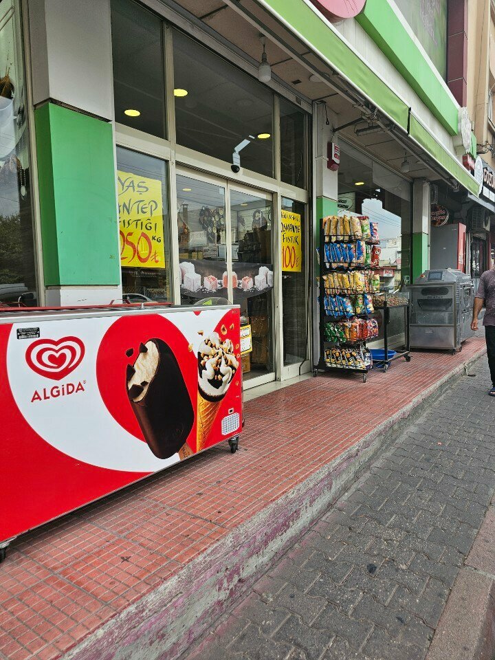 Kuruyemiş, atıştırmalık, kuru meyve Mülhem Kuruyemiş, Adana, foto