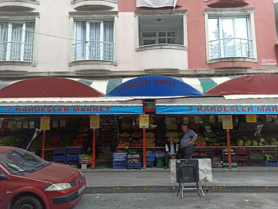 Market 7 Kardeşler market, İstanbul, foto