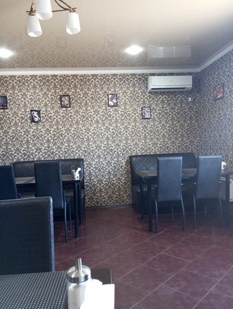 Fast food BesBurger, Adıge Cumhuriyeti, foto