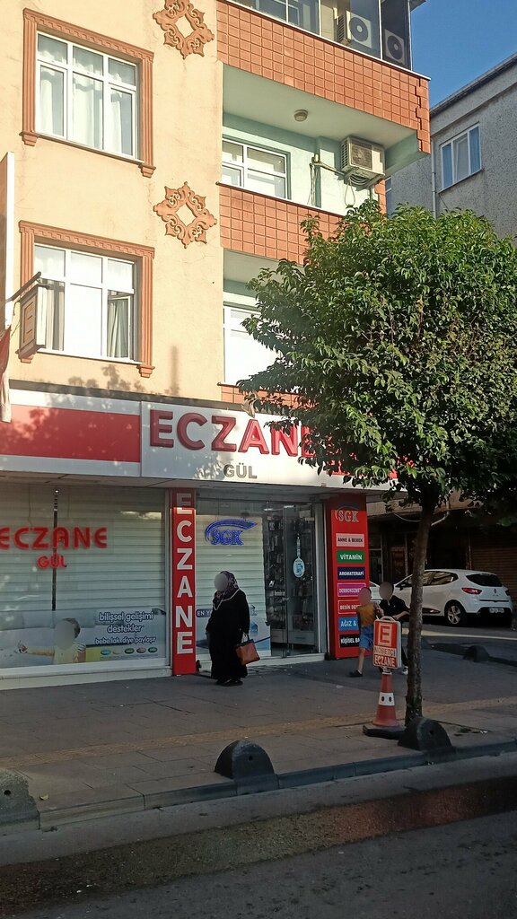 Eczaneler Gül Eczanesi, İstanbul, foto
