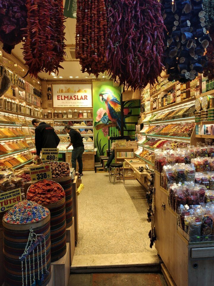 Kuruyemiş, atıştırmalık, kuru meyve Elmaslar Kuruyemiş, İstanbul, foto