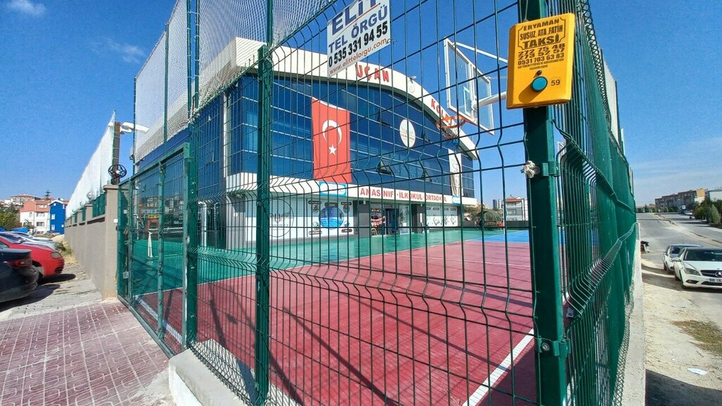 Ortaokul Uçan Kolej, Ankara, foto